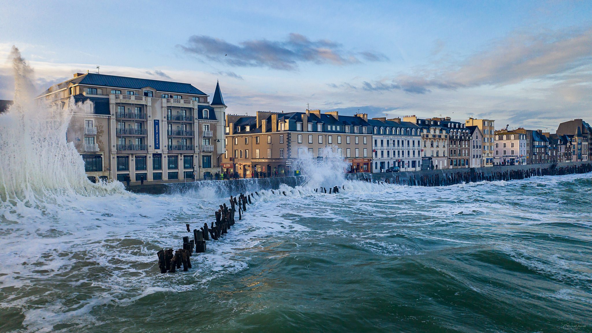 paysages saint malo, la cote d'émeraude ainsi que le littoral breton